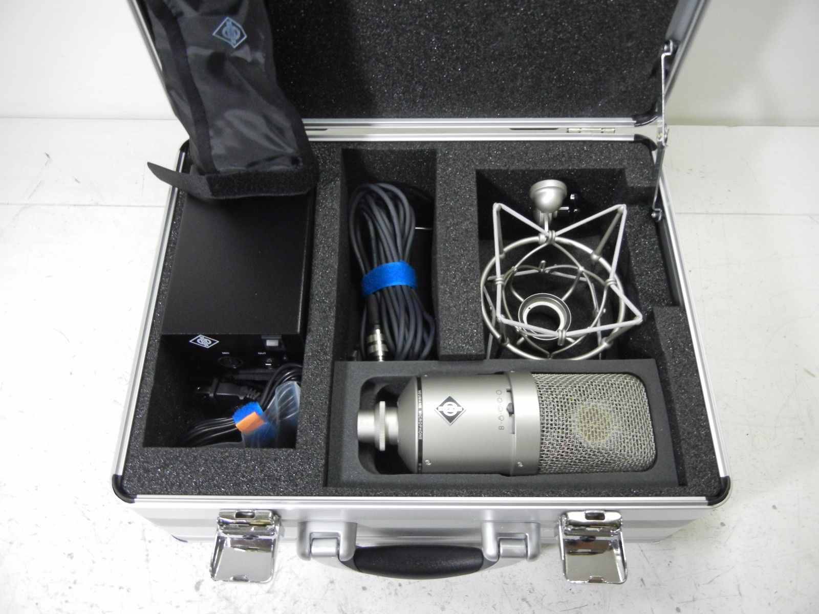 Mikrofone NEUMANN M149 GROSSES DIAGRAMM-STUDIO-MIKROFON